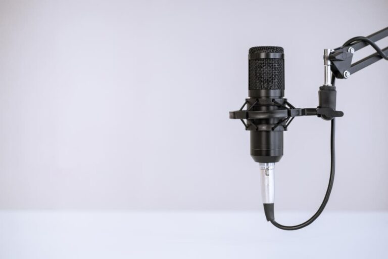 10 Mic Condenser Terbaik Buat Recording Dan Streaming 2026
