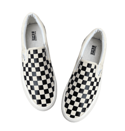 Sepatu Slip On Pria Terbaik Untuk Menemani Hari-hari Santai Anda